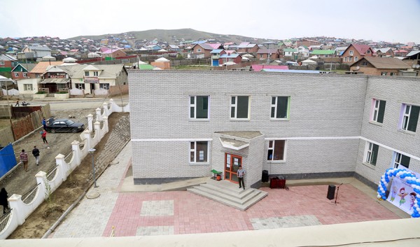 Баянзүрх дүүргийн 22 дугаар хороонд бага сургууль цэцэрлэгийн
