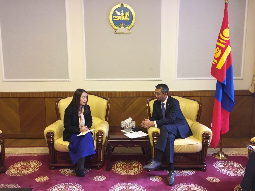 ГХ ны сайд Ц Мөнх Оргил НҮБ ын Хүн амын сангийн Суурин төлөөлөгчийг хүлээн авч уулзав Өглөө мн
