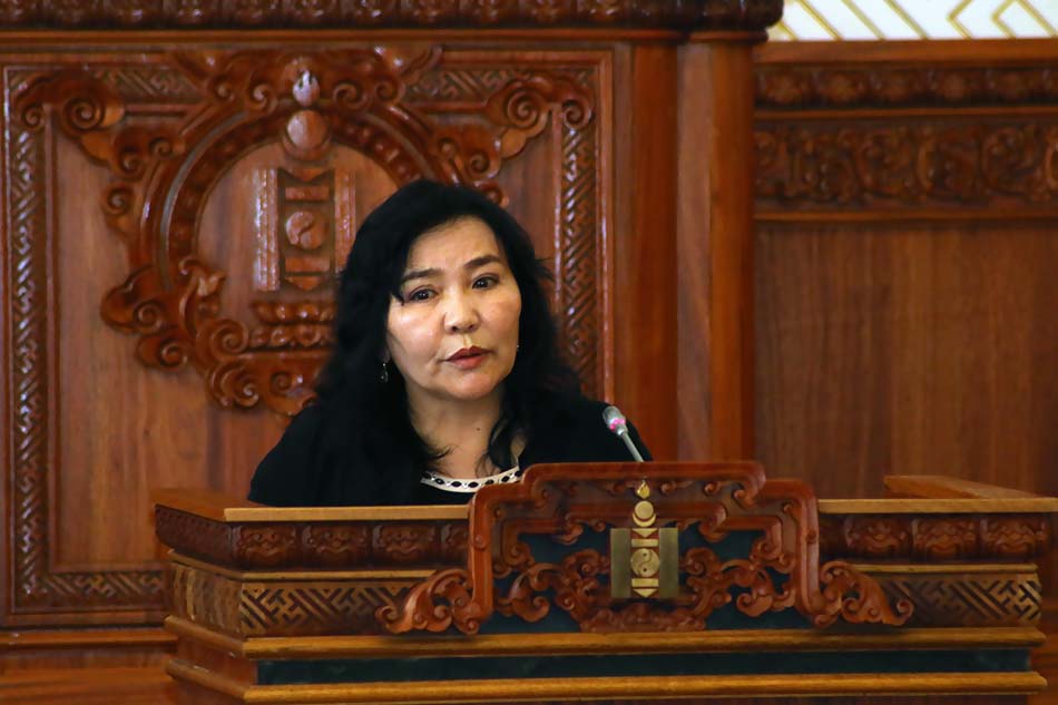 Н Чинбат Үндсэн хуулийн цэцийн гишүүн боллоо Өглөө мн