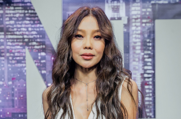 Топ модель Э.Одгэрэл “Mongolia’s next top model” шоуны шүүгчээр ...