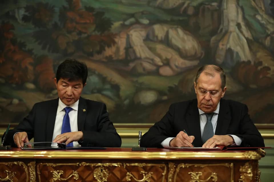 Гадаад харилцааны сайд Н Энхтайван ОХУ ын Гадаад хэргийн сайд С В Лавровтай хэлэлцээ хийлээ